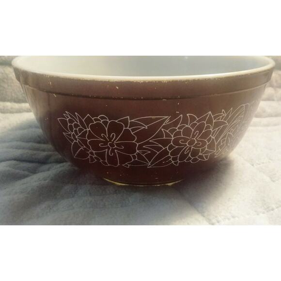 Pyrex | Kitchen | Vintage Pyrex Brown Woodland Nesting Mixing Bowl 43 ...